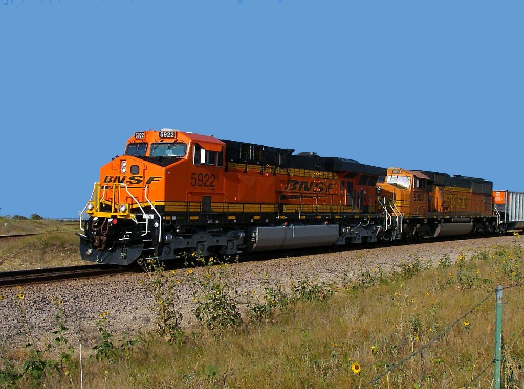 BNSF 5922